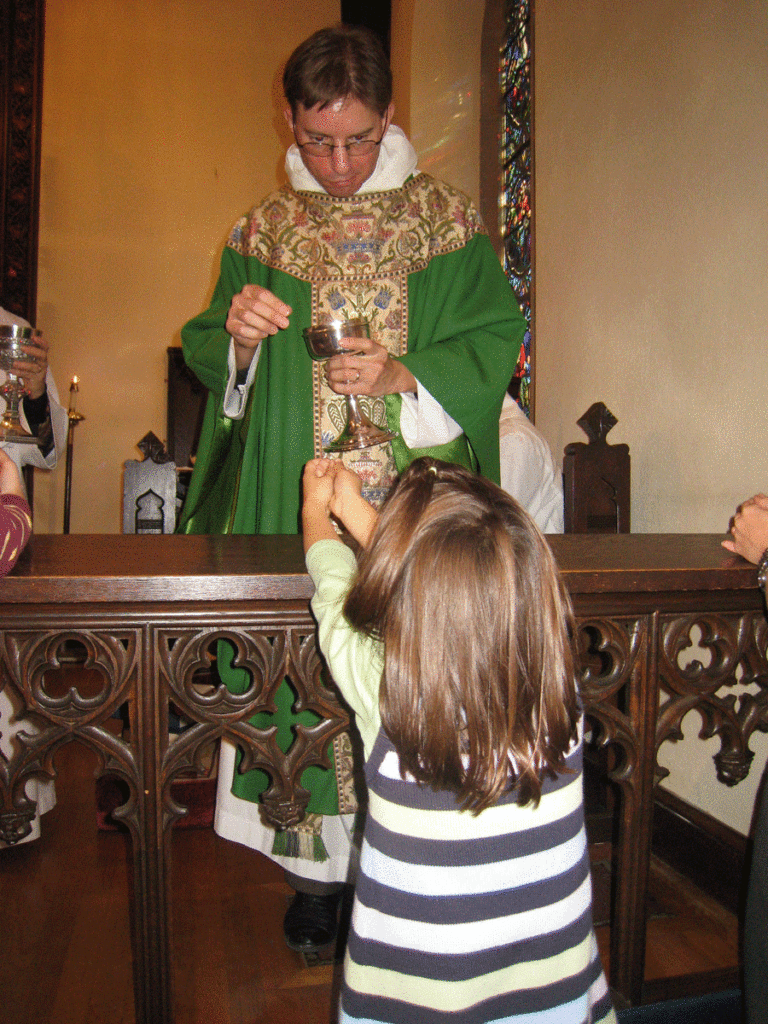 Kids & Communion: 10 Things to Tell Them Kids & Communion: 10 Things to Tell Them